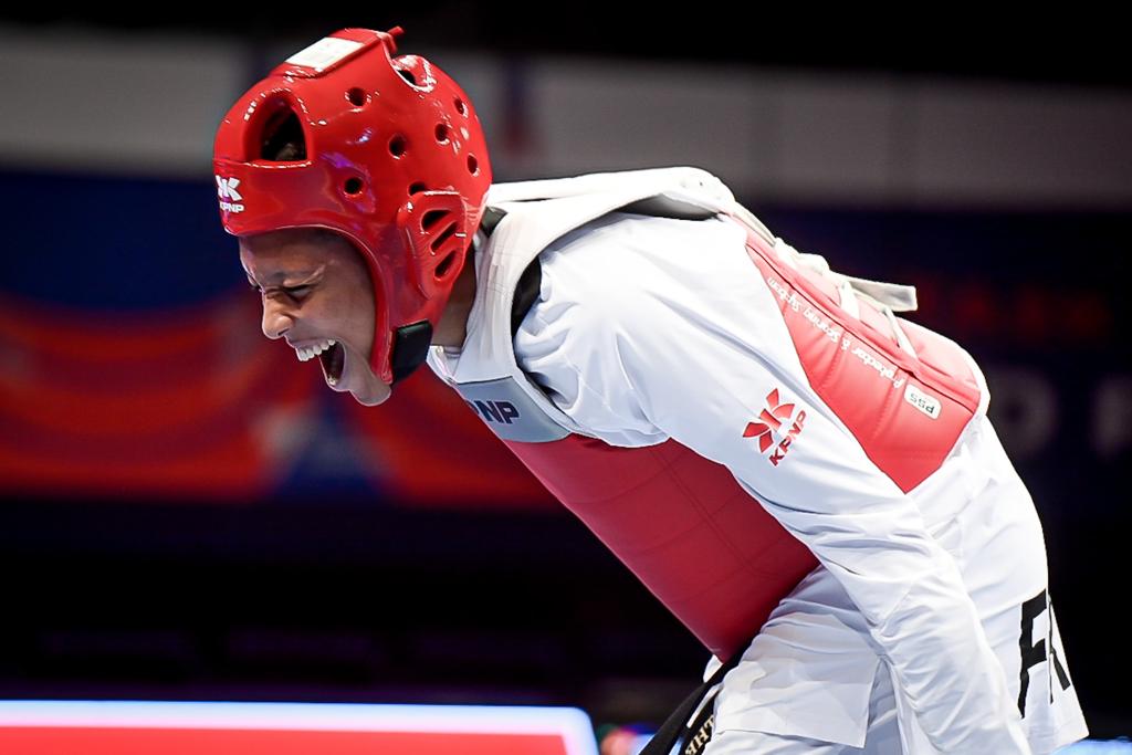 Althéa Laurin, l’argent